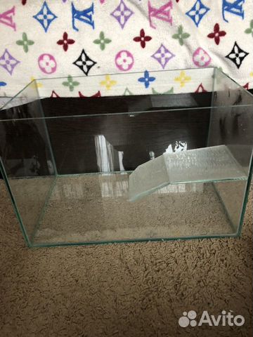 Аквариум с мостиком для водной черепахи