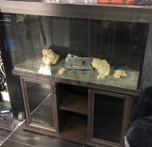 Аквариум 255 литров с тумбой